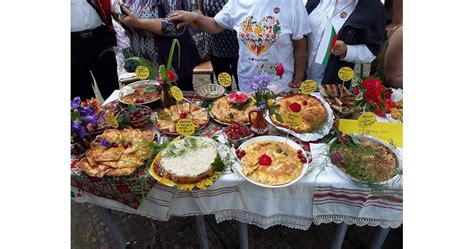 Пак канят на Празник на дрипавата баница край Горна Оряховица