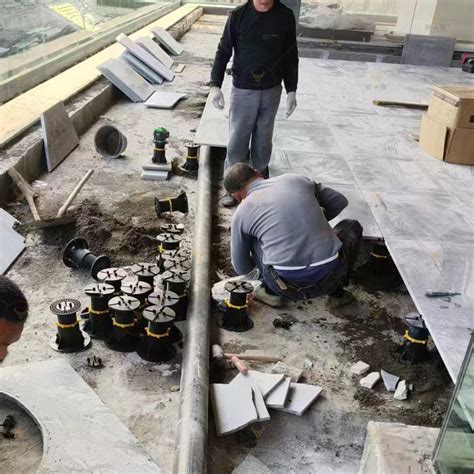 湖北万能支撑器 宜昌市当阳市玉泉街道玉泉山风景区水景石材万能支撑器支撑架空项目 金牛座万能支撑器项目案例