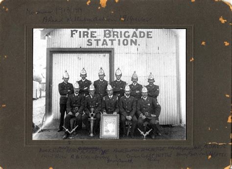 Photograph Norseman Volunteer Fire Brigade Dwyer J J 30091913