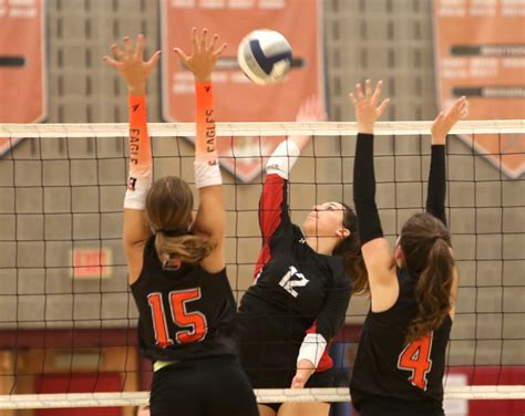 Photos Dutch Spike Down Eagles In Four Sets The Altamont Enterprise