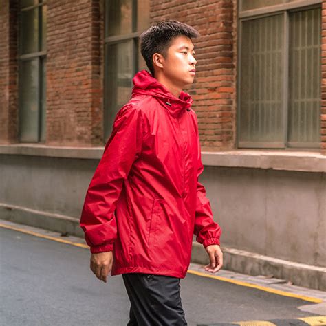 Design Rain Jacket Windbreaker Sport Wind Breaker Spring Jackets Polyester Pu Design Rain