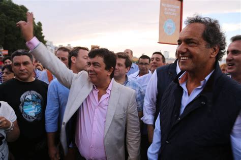 La Estrategia De Fernando Espinoza Forzar Un Apoyo Unánime Y Poner A