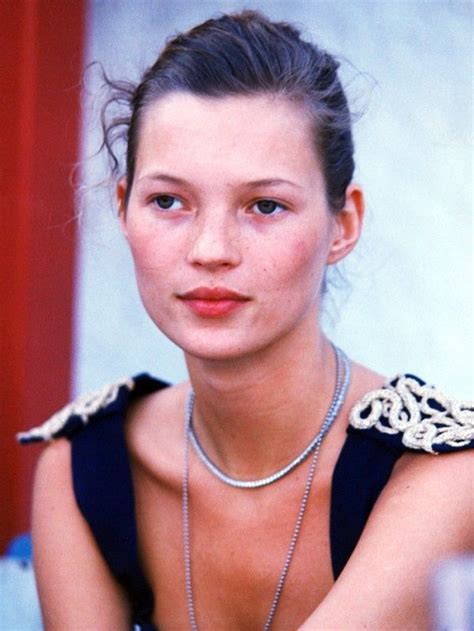 Kate Moss A Fresh Faced No Makeup Look Way Back In 1990 Fashion