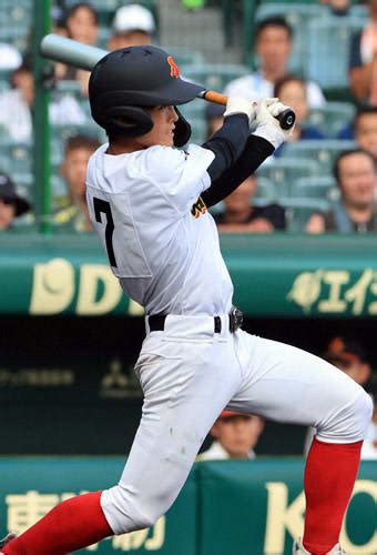 創成館、大社にタイブレークで敗れる 土壇場でほころんだ「堅守」 夏の甲子園 ｜ 長崎新聞