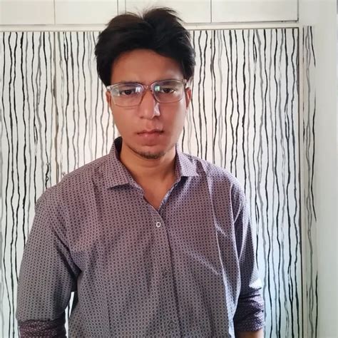 Bollywood Executive Producer Devansh Shah Biography News Photos Videos Nettv4u