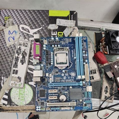 Jual Mainboard Gigabyte B75 Socket 1155 Procsesor Core I5 3450 Gen3
