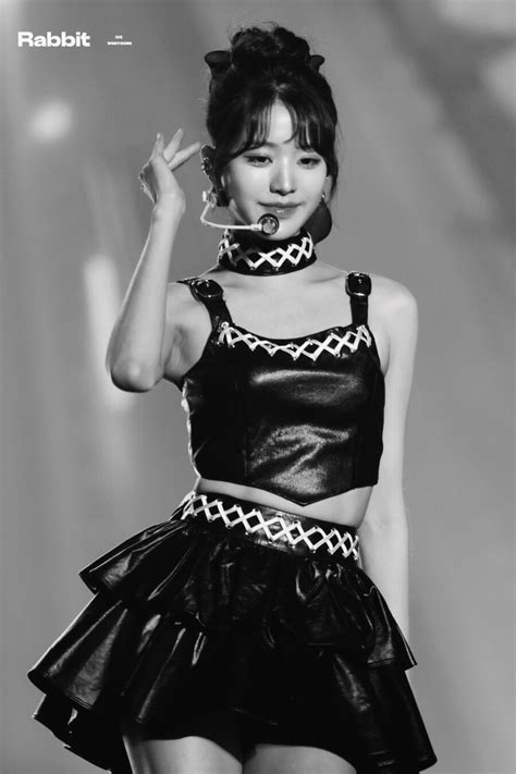 아이브 장원영 월드투어 파리콘서트 주식 에펨코리아