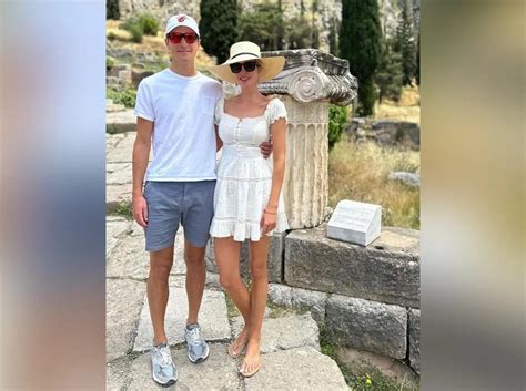 Ivanka Trump Prince William Seen Chatting At Royal Wedding In Jordan