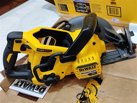 Акумуляторна дискова пила DeWALT DCS577B FLEXVOLT торцовка девольт: 8 ...