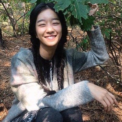 Pin by byul on 서예지 Seo ye ji Korean actresses Insta photo ideas