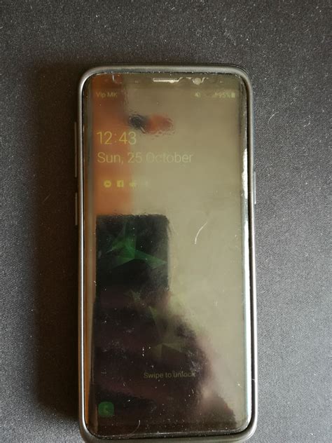 Screen Issues With My Galaxy S9 Flickering Greenyellow Tint And Black