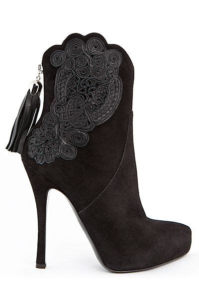 yoox.com - shop fashion, design, art | Boots, Women shoes, Fabulous shoes