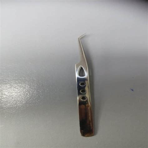 Eyelash Tweezers Pissco