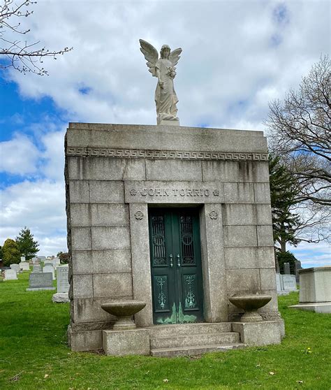 Anna Theodosia Jacobs Torrio 1889 1964 Find A Grave Memorial