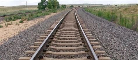 Зүүнбаян Ханги Эрдэнэт Арцсуурь чиглэлд төмөр зам барихыг дэмжив