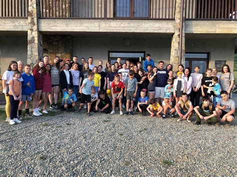 70 дітей Київщини повернулися з туристичної подорожі з Румунії Київська обласна військова