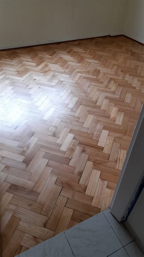 Pulido Y Plastificado O Hidrolaqueado De Pisos De Madera