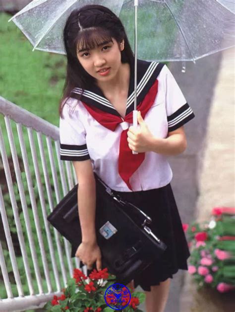 第2代“腋毛侠”小鳩美愛！ 哔哩哔哩