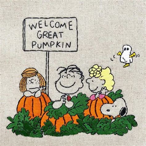 ボードPeanuts のピン 刺繍 図案 スヌーピー ハロウィン 刺繍模様