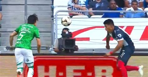 Polémica Mano De Jesús Gallardo En El Monterrey Vs Santos Que El Var No