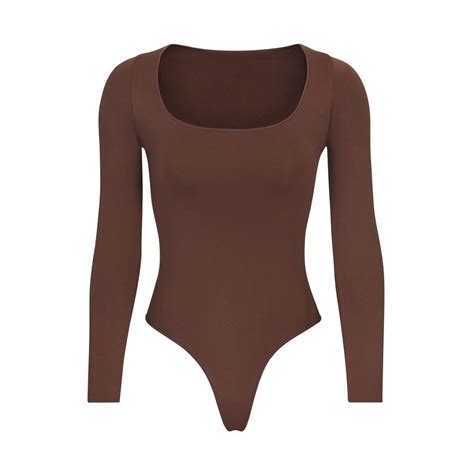 Essential Long Sleeve Scoop Neck Bodysuit Onyx Scoop Neck Bodysuit