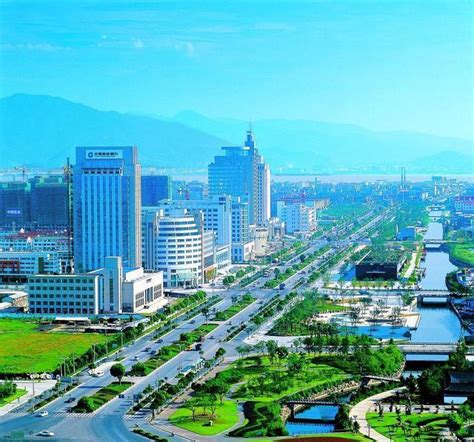 浙江省的一座沿海城市 知名度不高旅游业却很发达