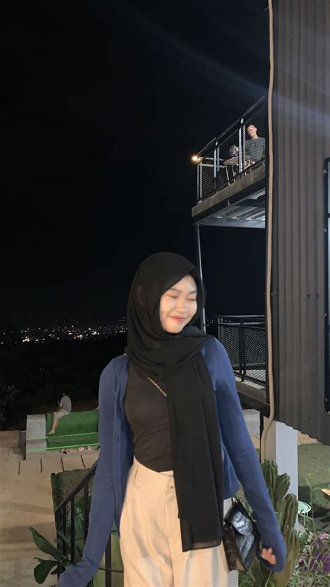 Pin Oleh Rindu Kurnia Rindu Di Cewek Cantik Gaya Model Pakaian Model