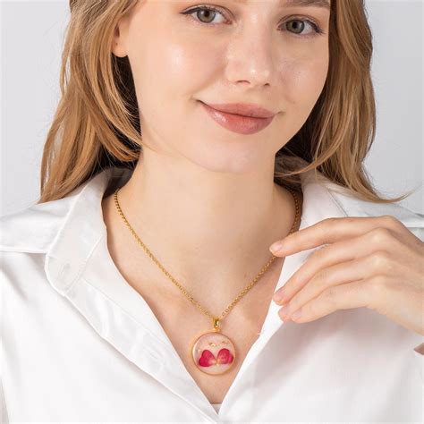 Personalized Birth Flower Necklace Dried Pressed Flower Resin Necklace