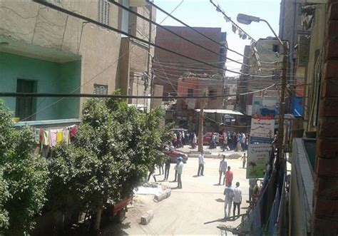 بالصور ــ أهالى يعترضون مسيرة لنساء الإخوان فى بني سويف مصراوى