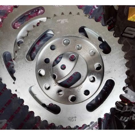 TSR 428 Sprocket Chain SET For TMX 155 GSXR 150 GSXS150 Chain 130L