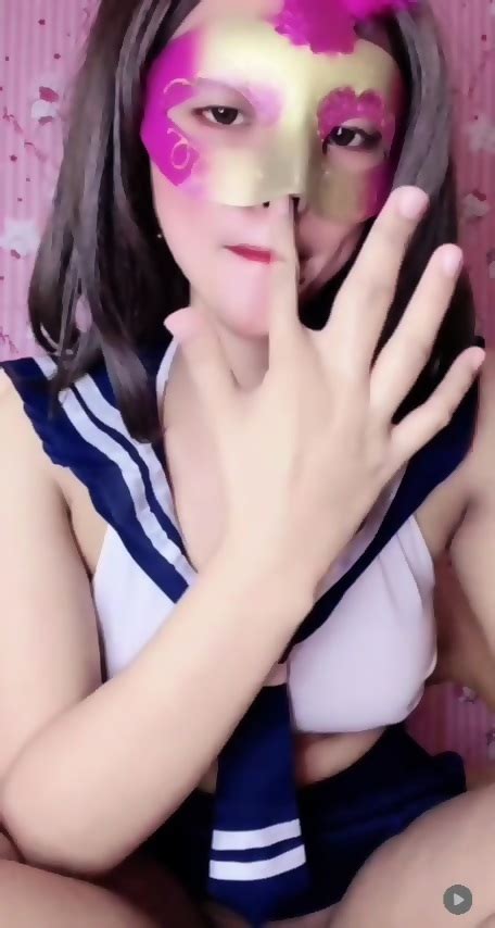 Masked Teen Wet Masturbation On Webcam