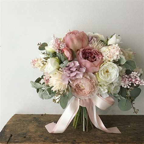 Bouquet For Bride くすみピンクの芍薬をメインに柔らかい色合いのbouquet。妹さまから嫁ぐお姉様への特別なギフトとしてご