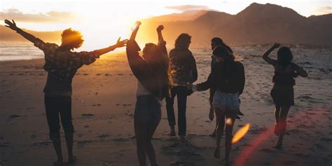 Les meilleures destinations pour faire la fête en vacances