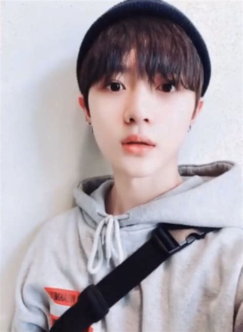 투바투 범규 데뷔전 셀카 ㄹㅇ 레전드 인스티즈 Instiz