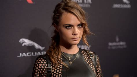 Cara Delevingne 31 4k Hd Celebrities Wallpapers Hd Wallpapers Id 34253
