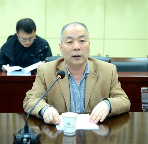 学校召开2023年体育运动委员会工作会议暨第四十二届田径运动会筹备工作会 西安石油大学新闻网