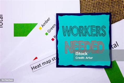 개념 글 텍스트 필요한 노동자를 보여주는입니다 검색에 대 한 경력 자원 직원 실업 문제 질감된 배경 스티커 메모 지에 적힌 의미 하는 개념 열 지도 상태 개념에 대한 스톡