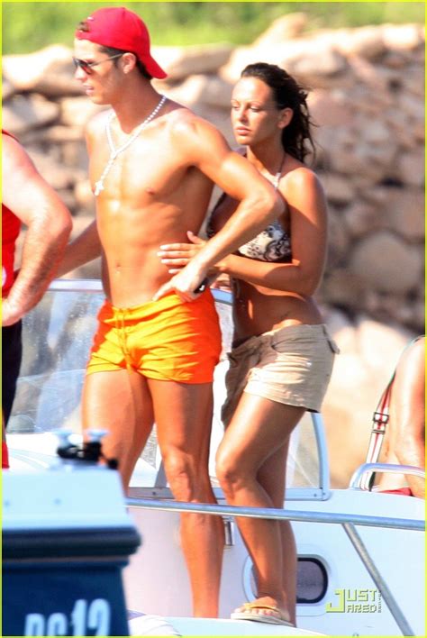 Ronaldo Shirtless On Holiday Cristiano Ronaldo Photo 1704833