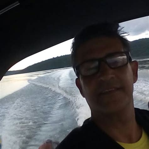 André Azambuja Azambujaandre • Threads Say More