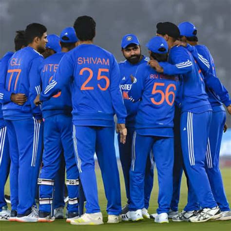 वीरेंद्र सहवाग ने चुनी T20 World Cup 2024 के लिए भारत की प्लेइंग Xi आप