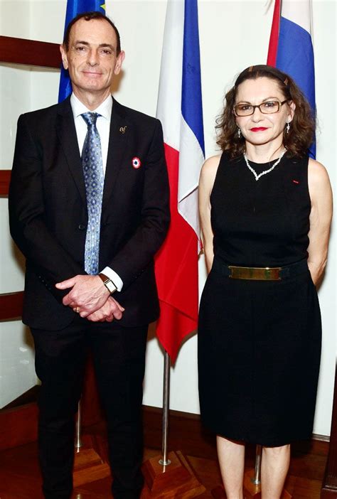 Fiesta Nacional De Francia Sociales Abc Color