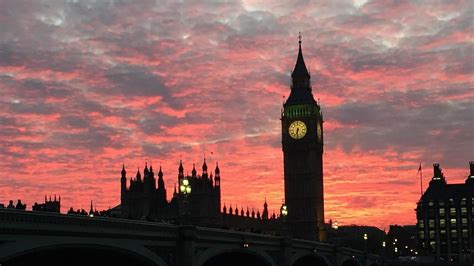 Великобритания обяви пореден пакет санкции срещу Русия Новини бг