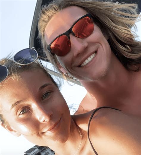 Photos Trevor Lawrence Girlfriend Marissa Enjoy A Beach Day The Spun