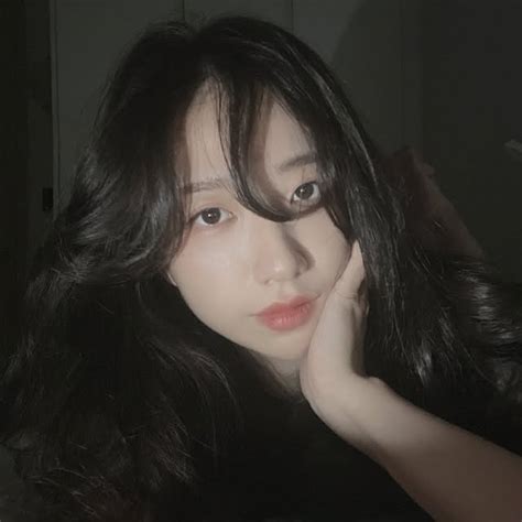 명 얼마 안남았다 아직 스친들 모으는 친구들 내가 도와줄게 아니근데 다들 어떻게 명 찍는거지 부러운데 점심에 시간도 많은데