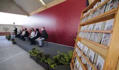 Alumnos Y Docentes De La Escuela Normal De Cuautla Reciben Libro Historia Del Pueblo Mexicano