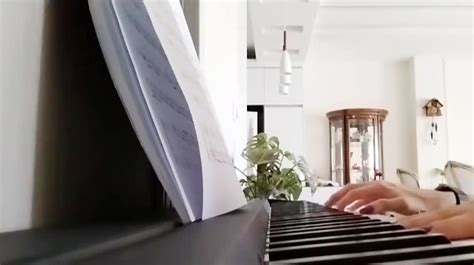 آهنگ امشب شب مهتابه پیانو