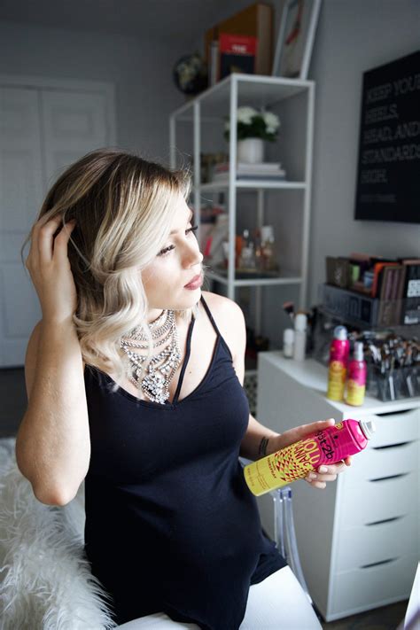 How To Long Lasting Glam Curls Uptown With Elly Brown