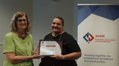 Nt Social Worker Of The Year Larissa Ellis Says ‘hope About Dv Keeps