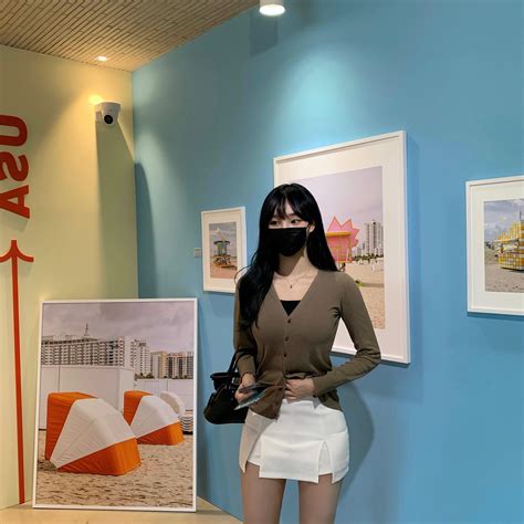 자꾸 눈이가는 예쁜 누나 촬스의 이슈와 유머