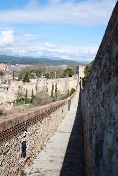 Monumentos Históricos En Girona Que Cuentan La Historia De La Ciudad